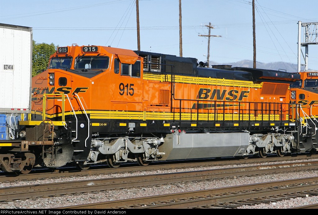 BNSF 915